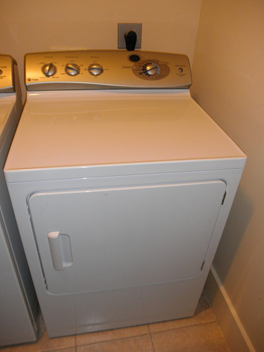 How Much Does A Dryer Motor Cost HowMuchIsIt how-much-does-a-dryer-motor-cost-howmuchisit