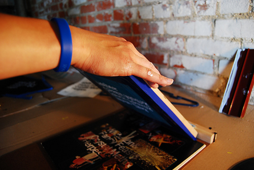 How Much Does Screen Printing Cost HowMuchIsIt
